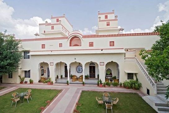 45+ Bungalow Designs: Types, Trends, Vastu & More