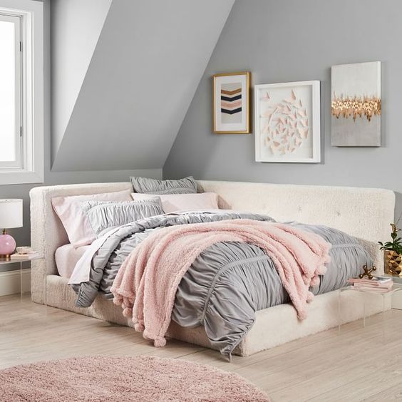 30+ Corner Bed Design: Single & Double Bed, Pros & Cons