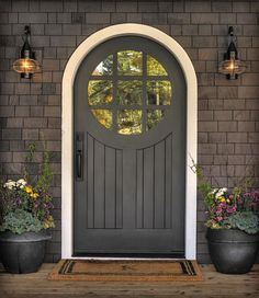 15+ Round Door Designs for Your Home