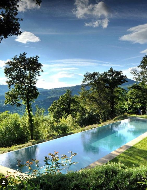 8 Stunning Infinity Pool Designs: Ideas, Size, Cost, Pros & Cons