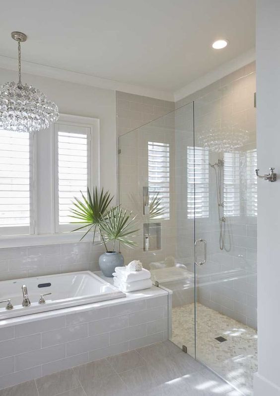 10 Bathroom Jacuzzi Designs: Ideal Size, Jacuzzi vs Bathtub