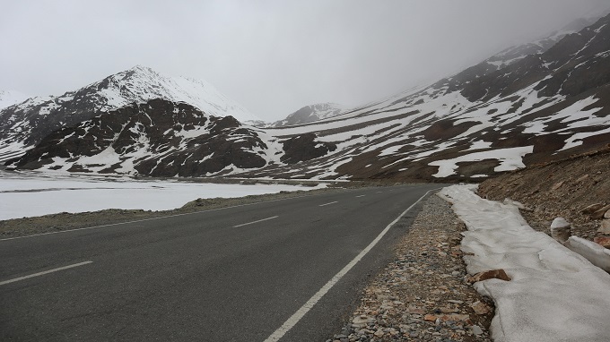 Top 10 highest motorable roads in the world that are untapped real ...