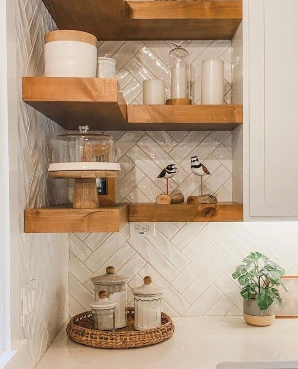 Floating kitchen shelf designs for modern homes