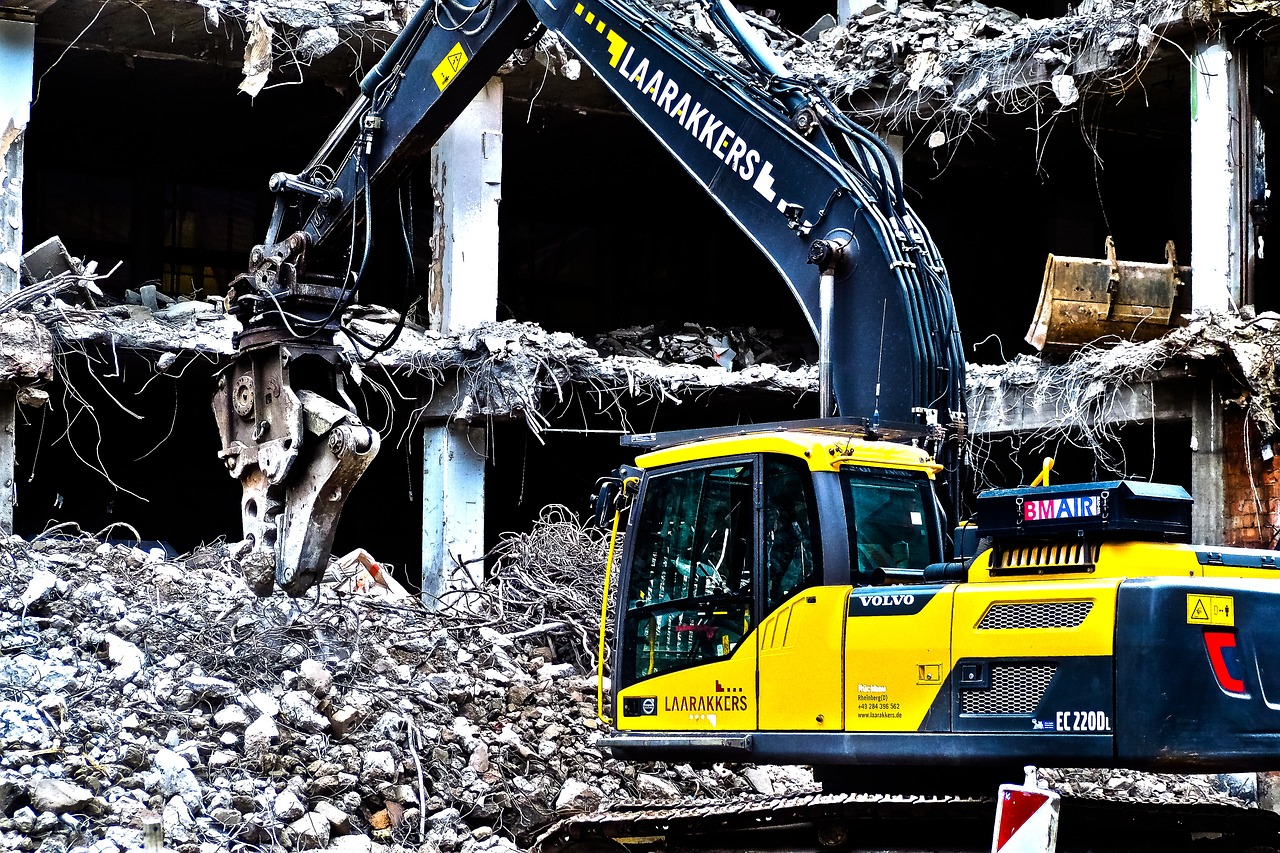 HYDRAA's demolition drive targets two areas in Shamshabad