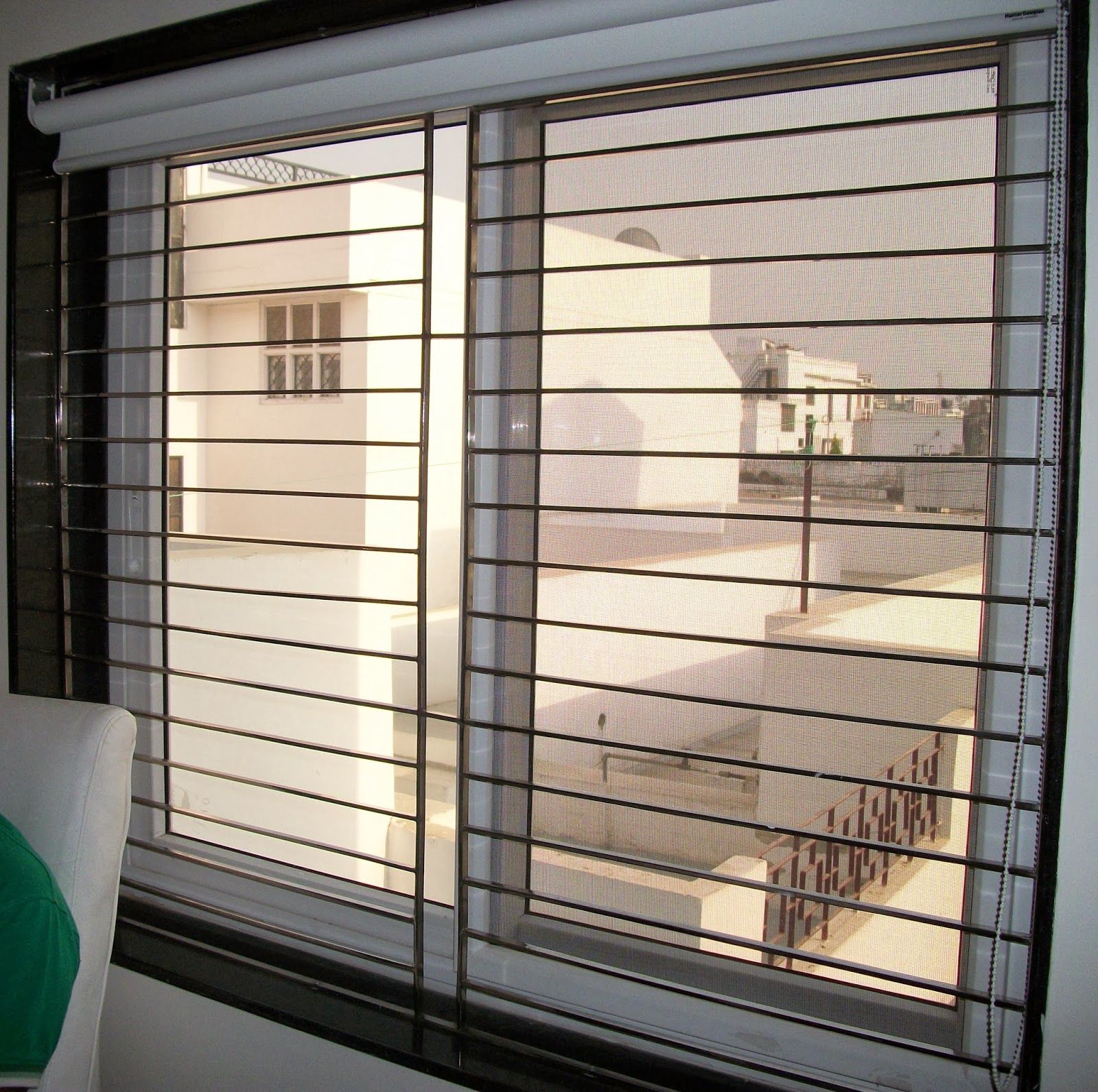 Modern and simple window grill designs for 2025