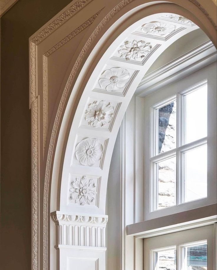Cornice moulding designs: 10+ Styles for beautiful interiors in 2025