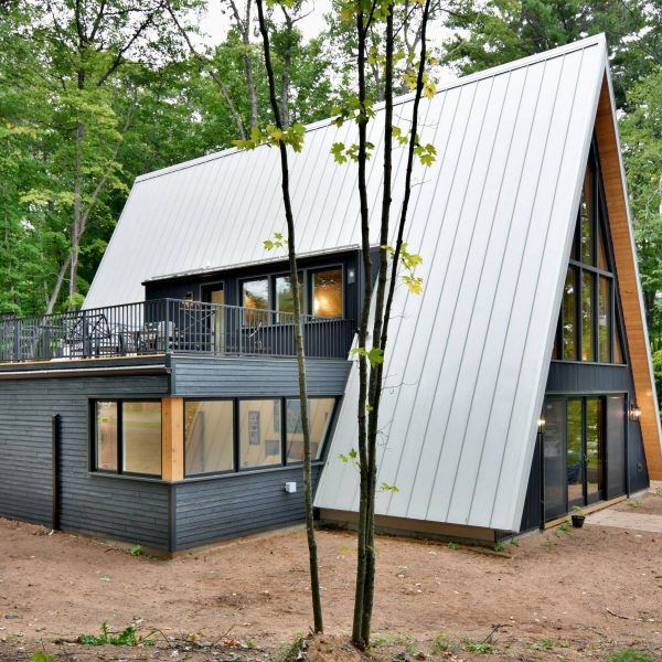 16+ Stunning sloping roof design ideas for Indian homes