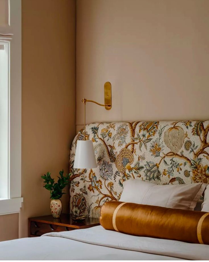 40+ Glamorous bedroom interior design ideas in 2025
